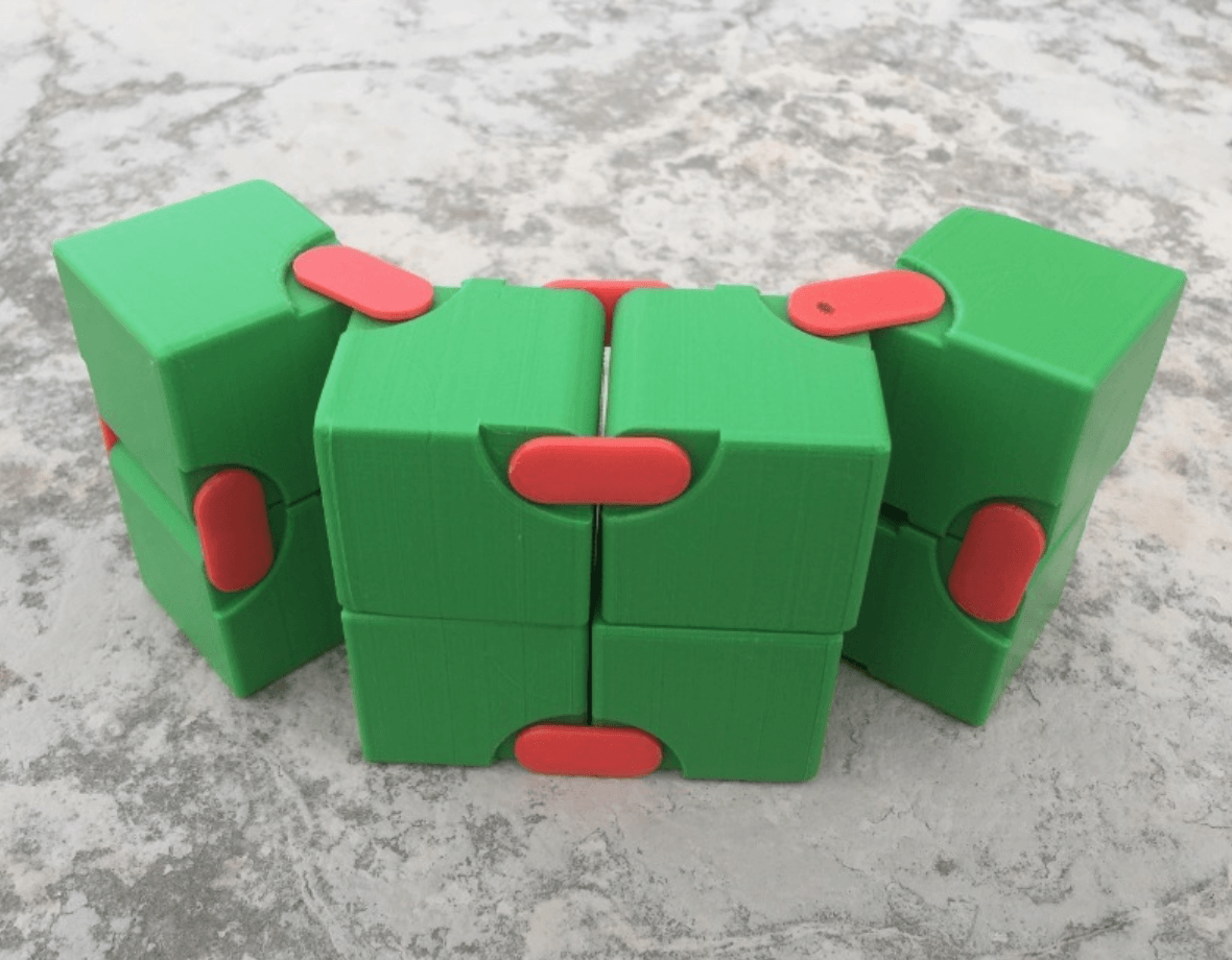 Download free STL file Snapping Hinged Infinity Cube, Magic Cube, Flexible Cube, Folding Cube ...